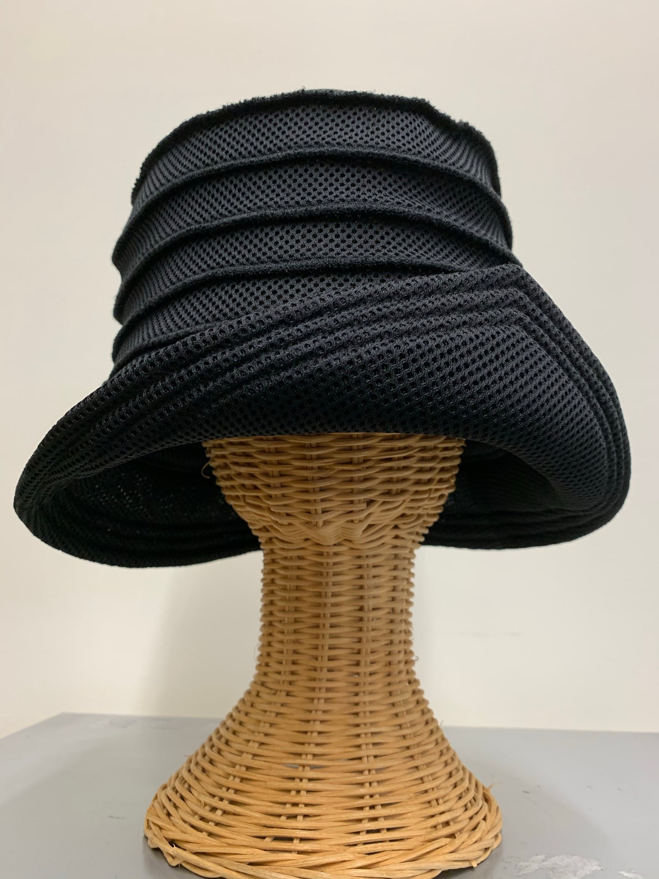 Grace Hat (3-D) Mesh – ShopTakara.com (Takara Designs)